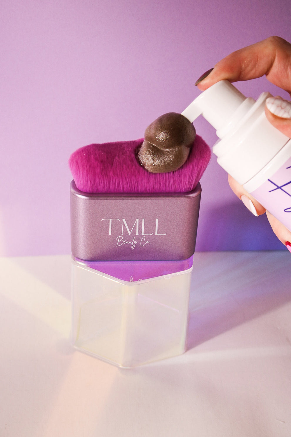 Self Tan Contour & Blending Brush – TMLL Beauty Co